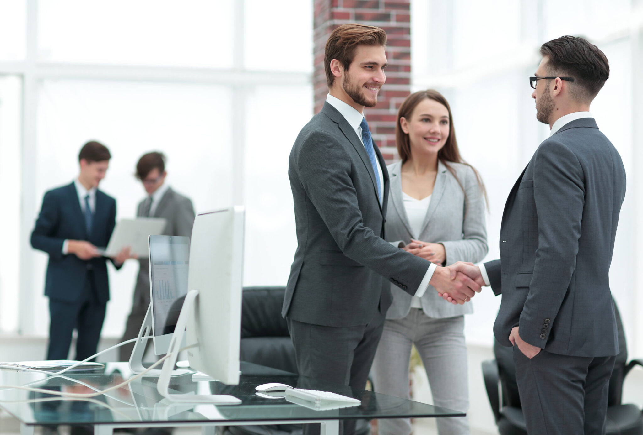 Career in Sales Guide for Beginners: Paths and How to Get Started